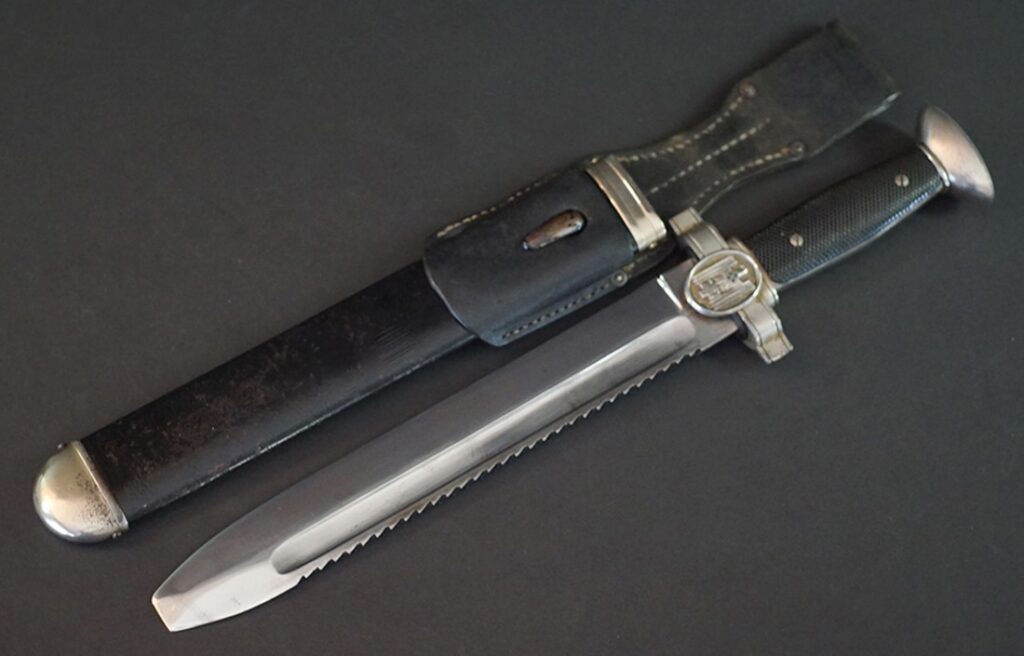 Antiques Arms and Armor